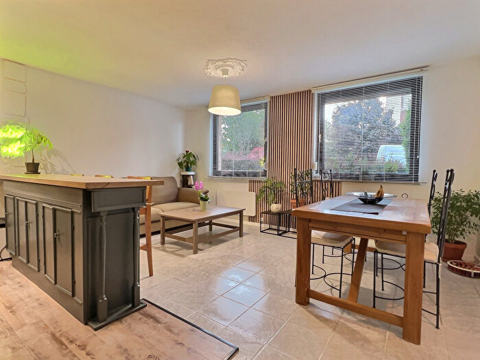 Appartement à vendre - Forbach, Bellevue - 3 pièces - 2 chambres