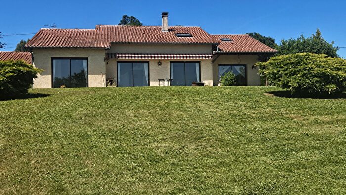 Maison 5 pièces à Villeneuve-de-Rivière, à vendre