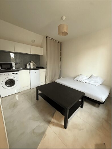Saphir, Longjumeau : Appartement 1 pièce à louer