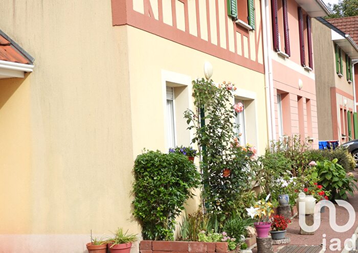 Maison à vendre - Beuzeville - 6 pièces - 3 chambres