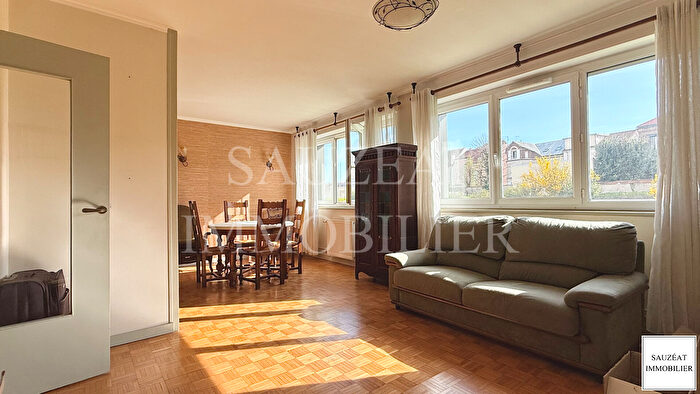 Appartement à vendre - Montrouge, Porte de Châtillon - 3 pièces - 2 chambres