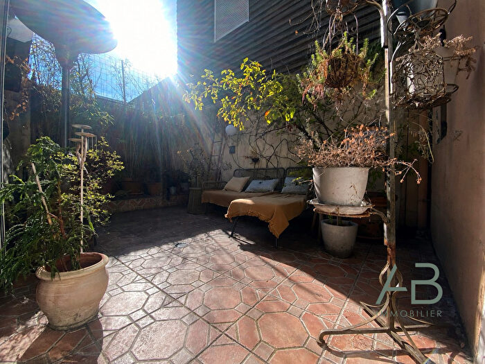 Appartement 3 pièces à Lille, Wazemmes, à vendre