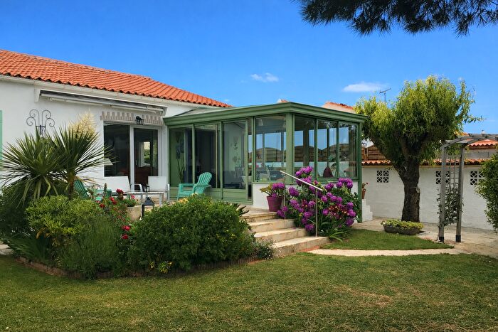 Maison à vendre - Les Sables-dOlonne - 6 pièces - 4 chambres