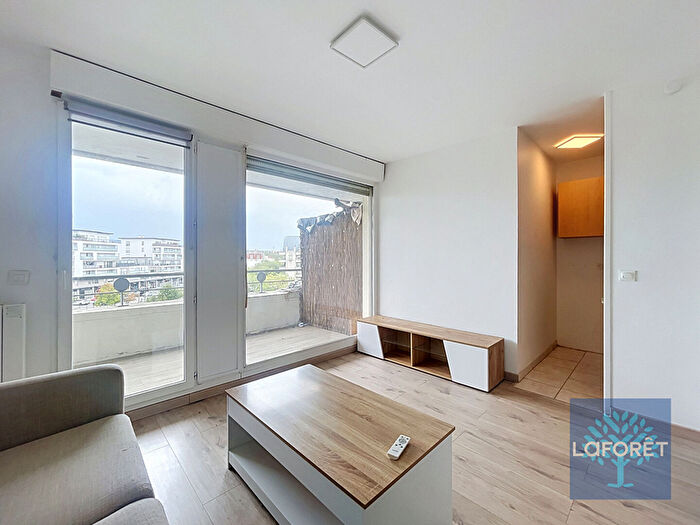Cergy, Les Hauts-de-Cergy : Appartement 1 pièce à louer