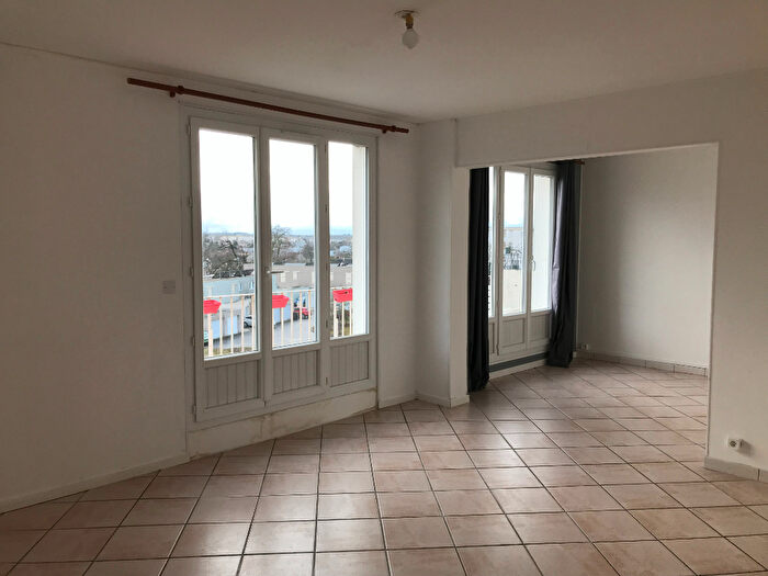 Appartement à vendre - Nevers, Maupas, Victor-Hugo - 4 pièces - 2 chambres