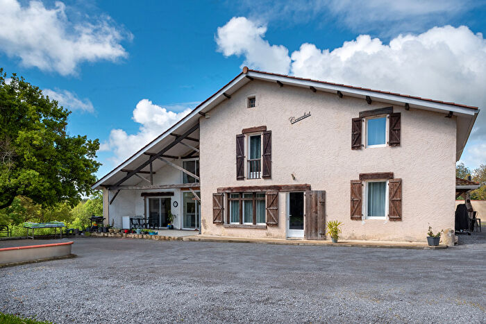 Maison à vendre - Nassiet - 9 pièces - 7 chambres