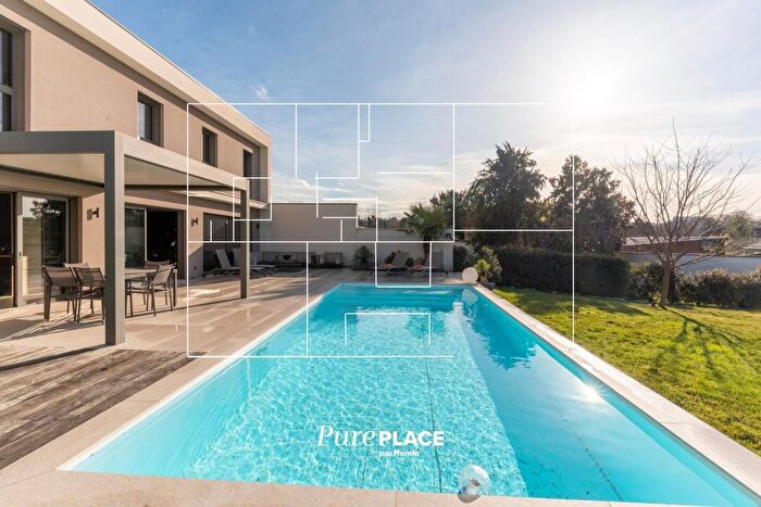 Maison à vendre - Saint-Cyr-au-Mont-dOr - 6 pièces - 5 chambres