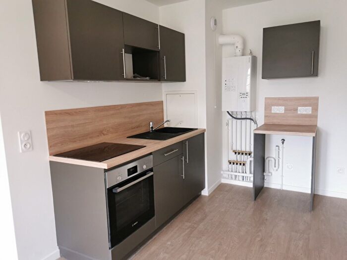Appartement 4 pièces à louer - Lacroix-Saint-Ouen