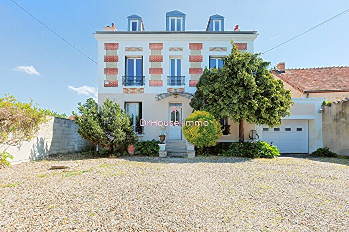 Saint-Mard : Maison 6 pièces à vendre