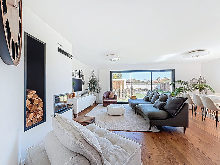 Maison à vendre - Lormont, Bourg, Mairie - 5 pièces - 3 chambres