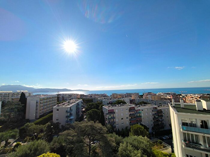Nice, Caucade - Appartement 3 pièces à vendre