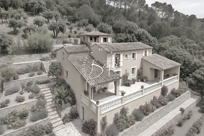 Maison à vendre - Lorgues - 10 pièces - 8 chambres