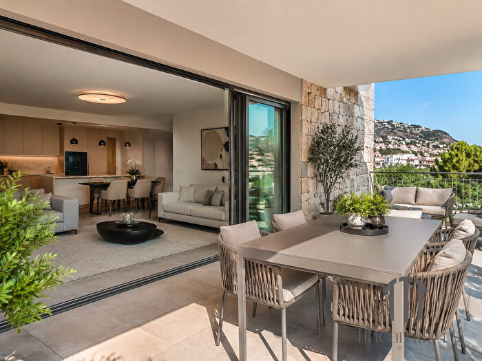 Appartement 4 pièces à Roquebrune-Cap-Martin, à vendre