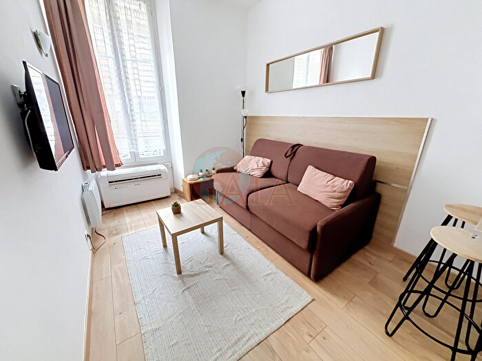 Appartement 1 pièce à vendre - Cannes, Californie Pezou