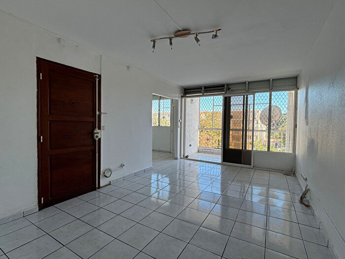 Appartement à vendre - Les Abymes - 4 pièces - 2 chambres