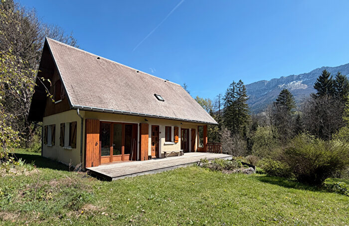 Maison à vendre - Entremont-le-Vieux - 4 pièces - 3 chambres