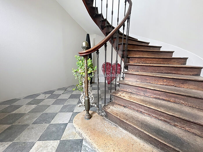 Appartement à vendre - Orléans, Bourgogne, Saint-Euverte - 5 pièces - 4 chambres