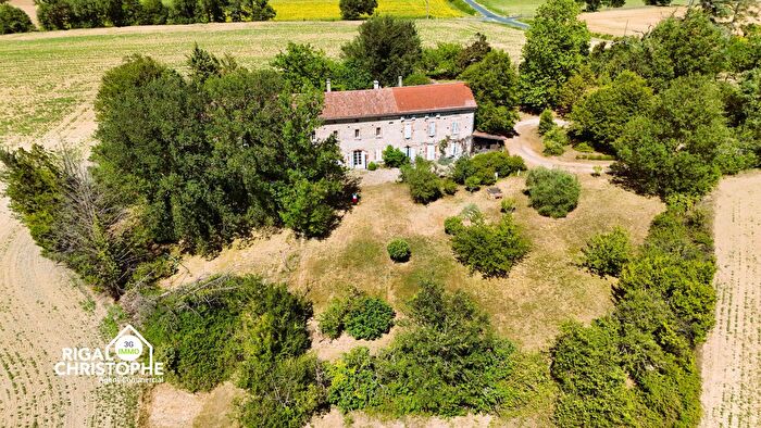 Maison à vendre - Puylaurens - 16 pièces - 9 chambres