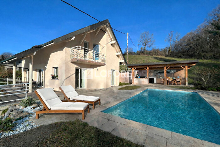 Maison à vendre - Pugny-Chatenod - 6 pièces - 4 chambres