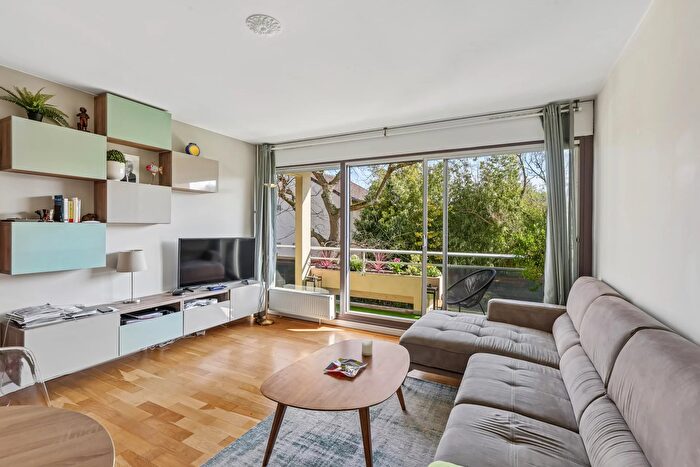 Appartement à vendre - Saint-Maur-des-Fossés, Parc de Saint-Maur - 2 pièces - 1 chambre