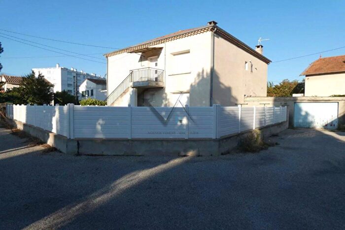 Maison à louer - Alexis-Montlouis, Montélimar - 4 pièces - 3 chambres