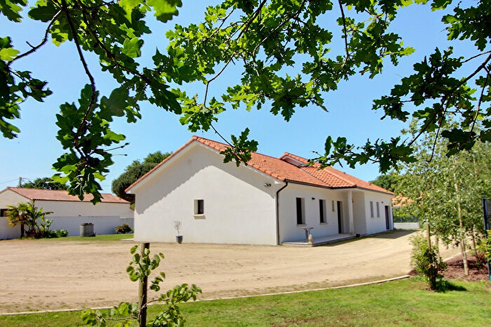 Maison 6 pièces à Chauvé, à vendre