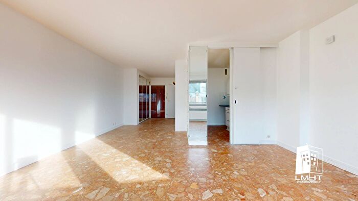 Appartement 1 pièce à louer à Porte Dauphine, Paris 16ème arrondissement