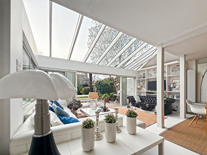 Maison à vendre - Quartiers Sud-Ouest, Sainte-Thérèse - 7 pièces - 4 chambres