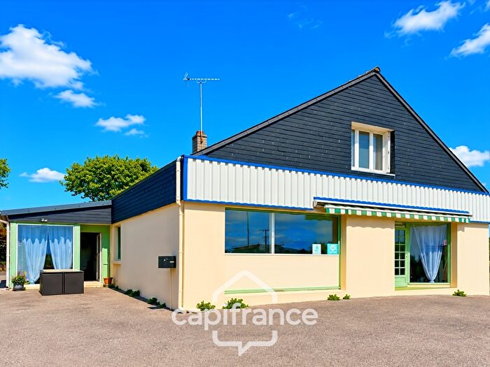 Maison 8 pièces à vendre à Plouguenast