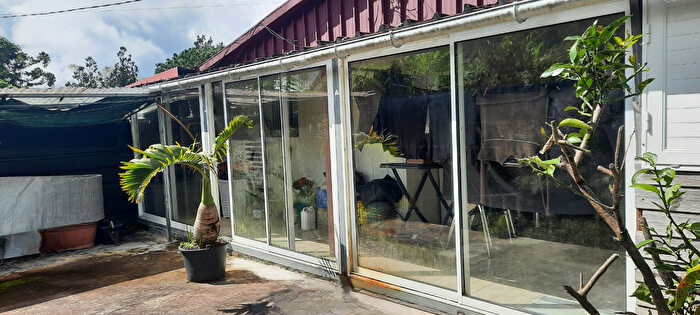 Maison à vendre - La Plaine-des-Palmistes - 9 pièces - 5 chambres