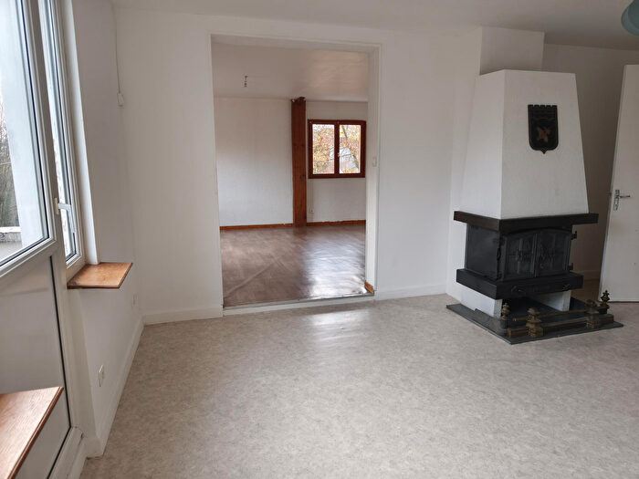 Appartement à louer - Mirecourt - 5 pièces - 3 chambres