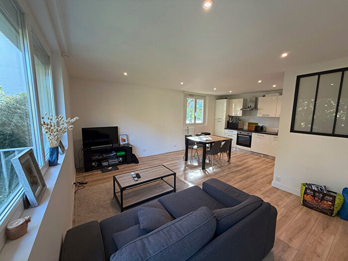 Appartement à vendre - Quimper, Locmaria, Tourelle, Kervir - 3 pièces - 2 chambres