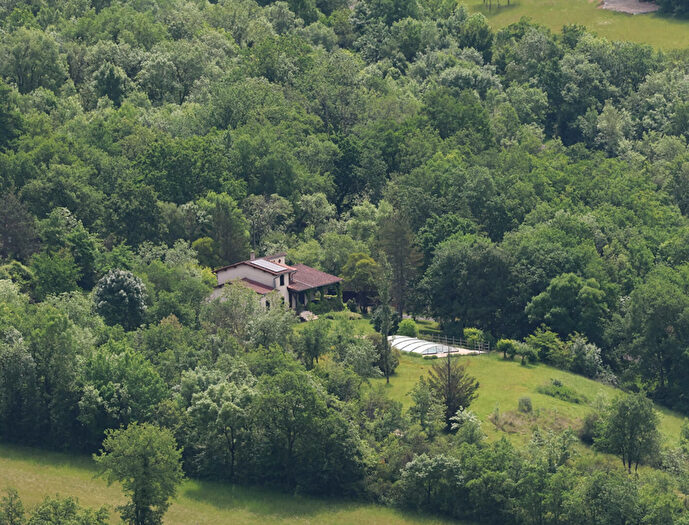 Saint-Antonin-Noble-Val : Maison 7 pièces à vendre