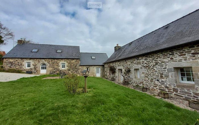 Maison 8 pièces à Scrignac, à louer