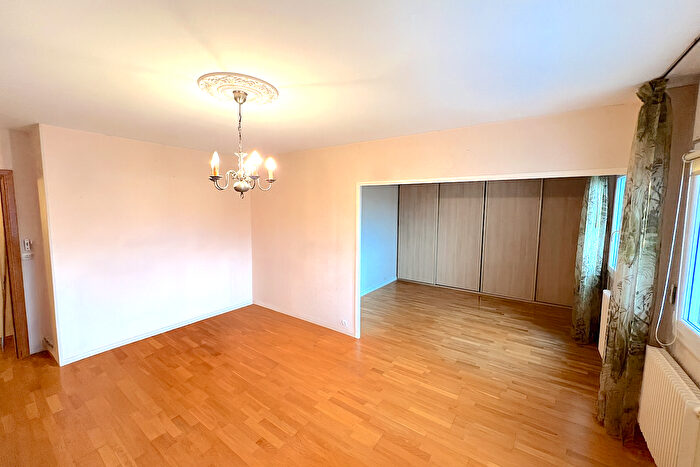 Appartement à vendre - Dijon, Centre-ville - 4 pièces - 3 chambres