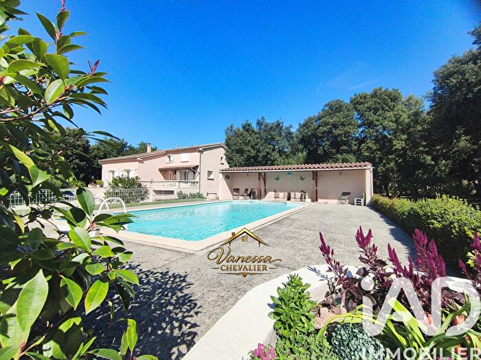 Maison à vendre - Visan - 8 pièces - 6 chambres