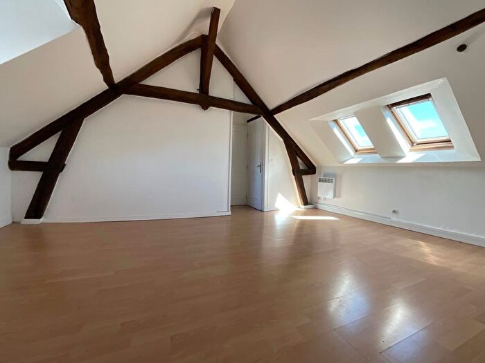 Appartement à vendre - Nogent-sur-Oise, Mairie, République - 2 pièces - 1 chambre