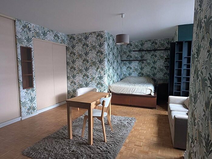 Appartement à louer - Platanes, Joinville-le-Pont - 1 pièce - 1 chambre