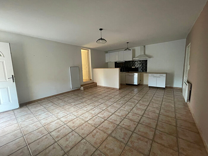 Maison à vendre - Saint-Saturnin-lès-Avignon - 4 pièces - 3 chambres