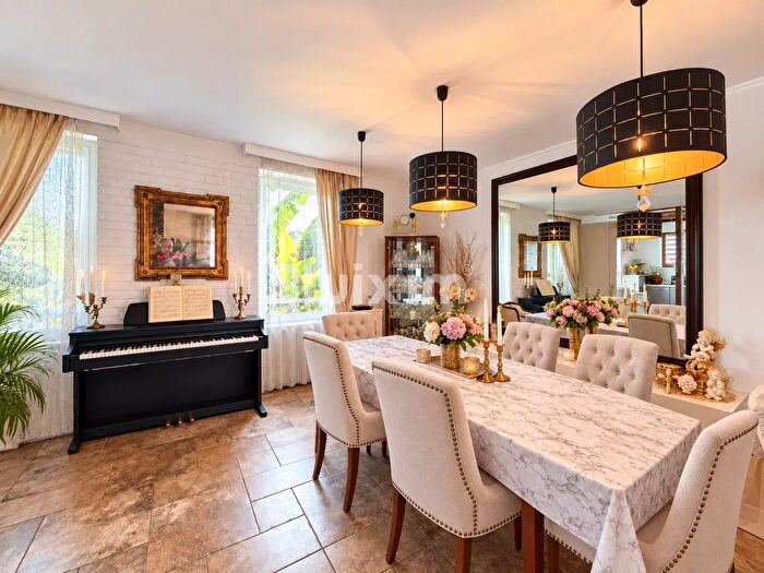 Colmar, Saint-Antoine : Maison 9 pièces à vendre