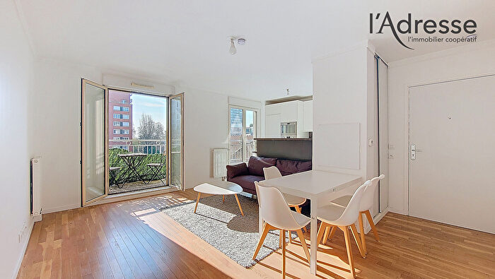 Appartement à vendre - Puteaux, Lorilleux - 3 pièces - 2 chambres