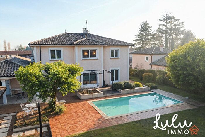 Maison à vendre - Villefranche-sur-Saône - 6 pièces - 4 chambres