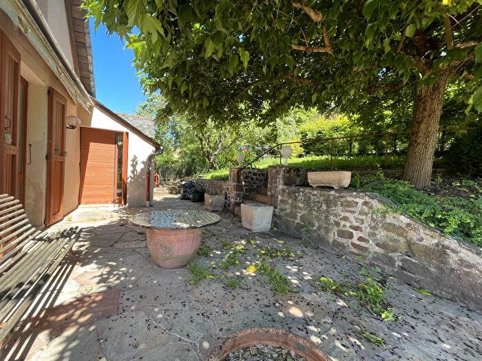 Maison 4 pièces à louer à Marcillac-Vallon