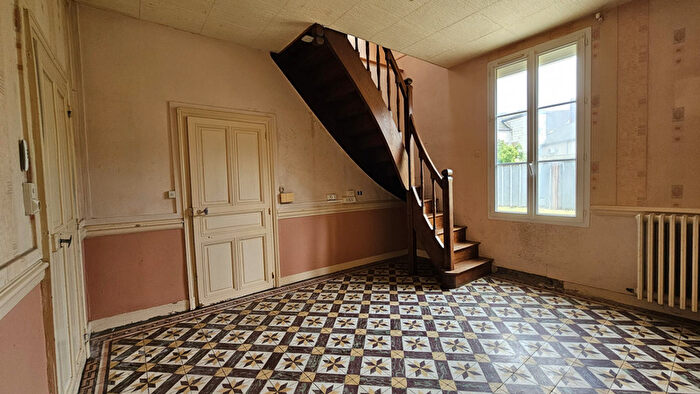 Maison à vendre - Noyant - 4 pièces - 2 chambres
