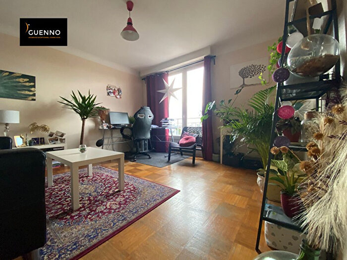 Quartiers Nord-Est, Jeanne dArc - Appartement 2 pièces à louer
