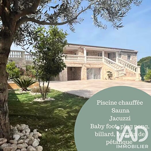 Narbonne, Egassieral : Maison 13 pièces à vendre