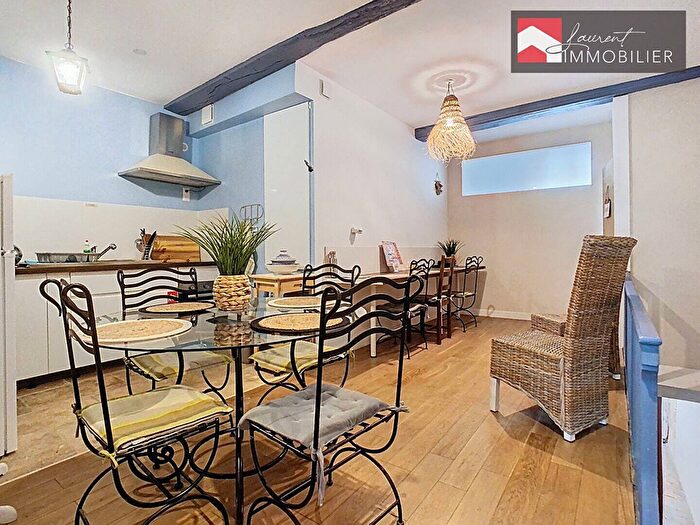 Centre Ville, Tournus : Appartement 3 pièces à louer