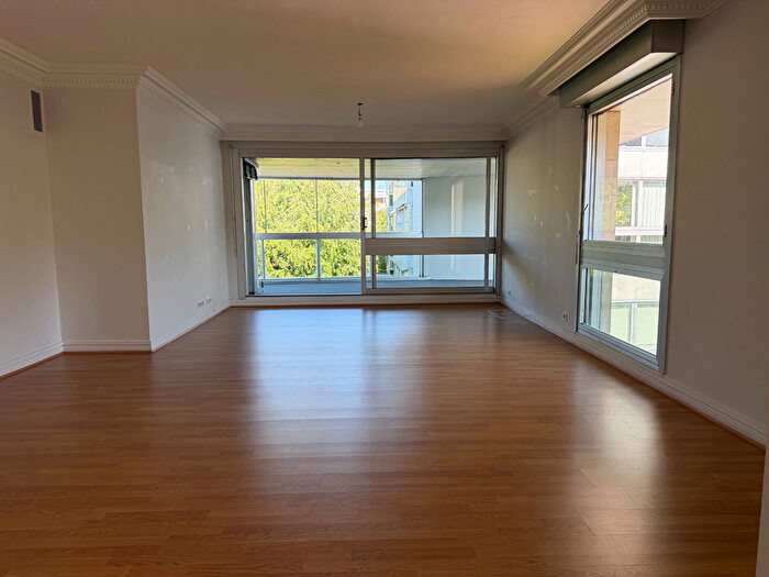 Appartement 6 pièces à vendre - Le Chesnay, Pré-Vert