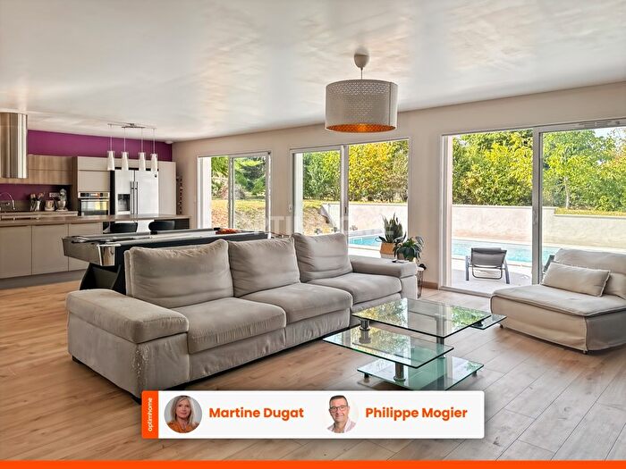 Maison à vendre - Cusset, Meunière, Les Combes, Route des Molles, Carrières - 6 pièces - 3 chambres