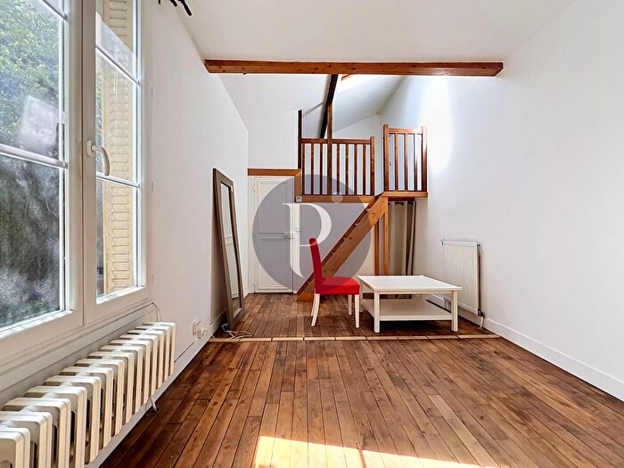 Villejuif, Gripons, Pasteur : Maison 2 pièces à vendre